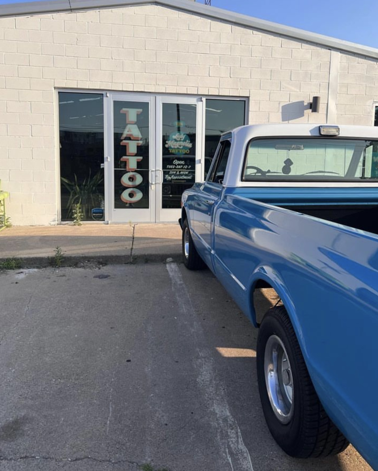 LADY MAGNOLIA TATTOO